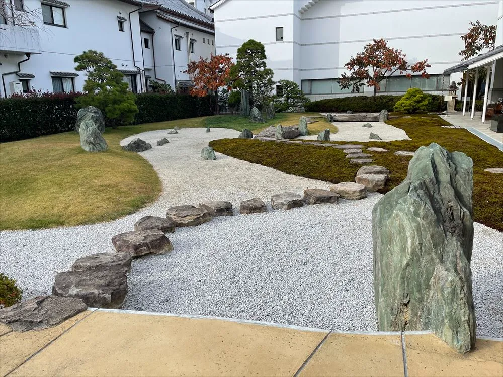 The new Itami City Museum unites regional history, culture and art ...