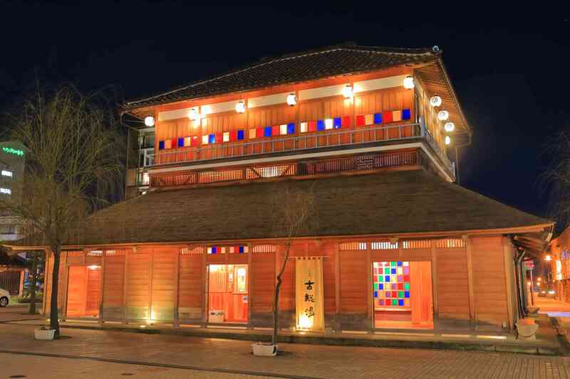 Yamashiro Onsen: a prestigious onsen beloved by a great artist - Japan ...