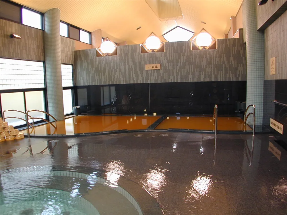 Hot springs, cocktails, & sparkling night views! A grown-up’s guide to ...